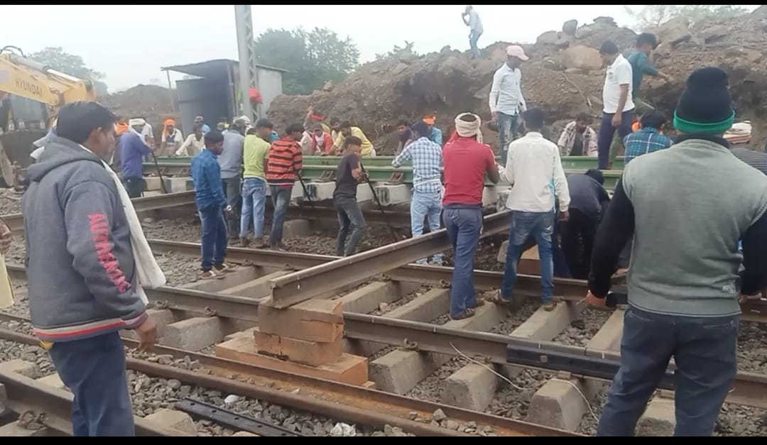 Bhusaval Division Successfully Completes 8th Station Loop Line ...